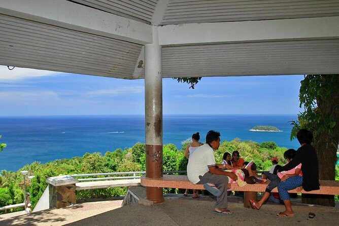 Phuket City Tours Awarded Excellence in Viator - The Transport and Group Size