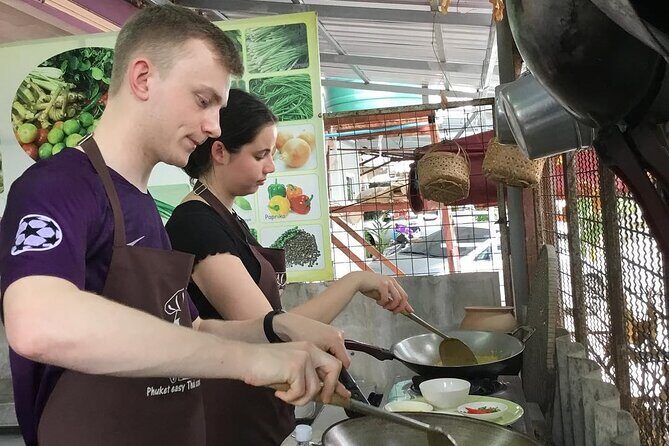 Phuket Easy Thai Cooking Class and Market Tour - The Market Tour: A Fresh Perspective on Thai Ingredients