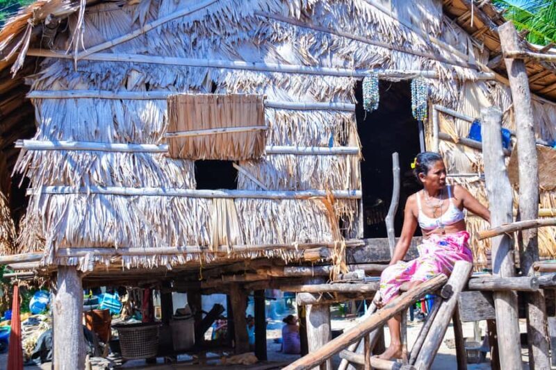 Phuket/Khao Lak: Speedboat Snorkeling Trip to Surin Islands - Lunch at Mai Ngam Beach