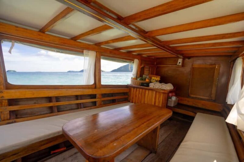 Phuket: Luxury Private Longtail Boat Islands Discovery Tour - Key Points