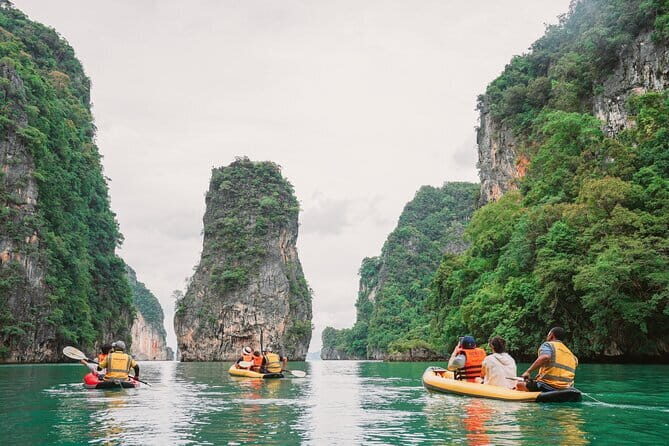 Phuket Luxury Traditional Boat Ride/Coral Island 08.30AM-01.30PM - The Experience and Value