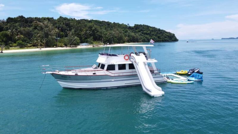 Phuket: Luxury Yacht Charter with Lunch and Water Activities - Key Points
