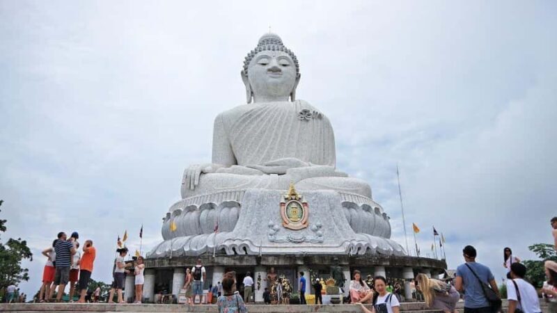 Phuket: Old Town, Chalong Temple, and Great Buddha Van Tour - The Itinerary in Detail: What to Expect