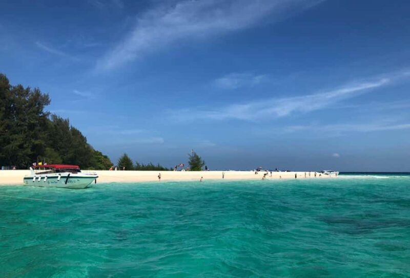 Phuket: Phi Phi Island Hopping Day Trip by Speed Boat - Key Points