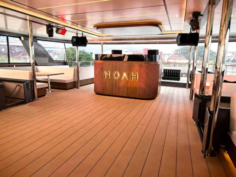 Phuket: Phi Phi Island Tour & Luxury Catamaran Party - An Overview of the Experience