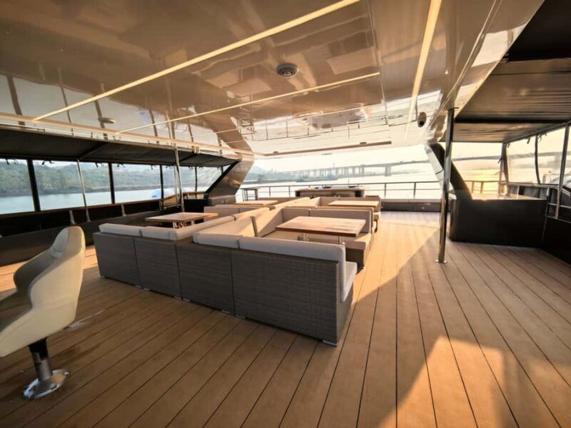 Phuket: Phi Phi Island Tour & Luxury Catamaran Party - Summing Up: Who Will Love This Tour?