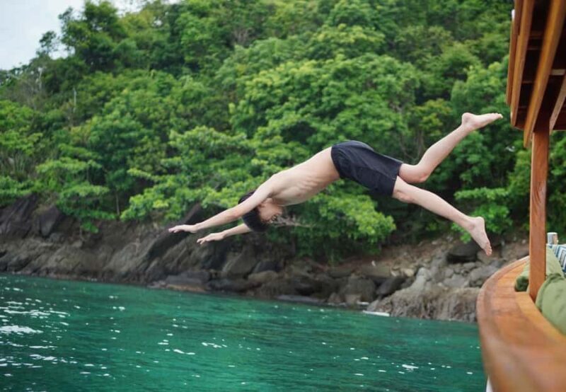 Phuket: Private Luxury Long Tail Boat to Raya and Coral - Key Points