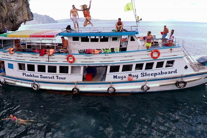 Phuket Speedboat Day Tour to Phi Phi & Maya Bay Highlights - Who Should Consider This Tour?