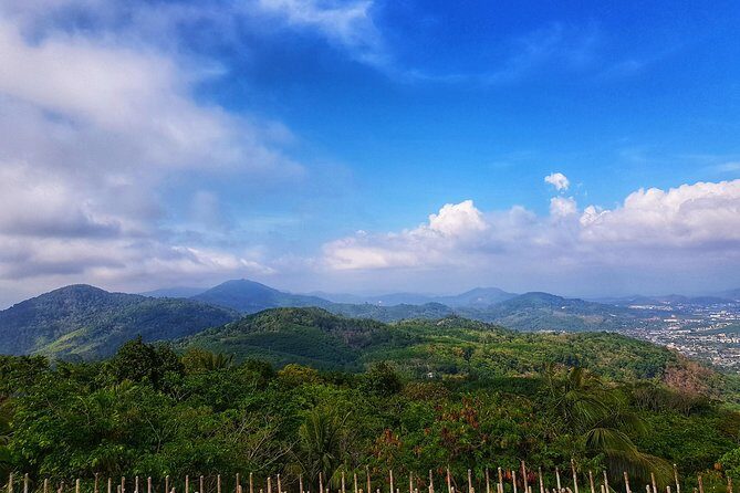 Phuket weekend market - An In-Depth Look at the Tour Experience