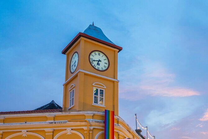 Phuket Weekend Market Thalang Road - FAQs