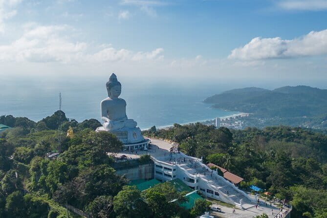 Phuket's Cultural Heart: Wat Chalong & Old Town Tour - Exploring Phuket’s Landmarks