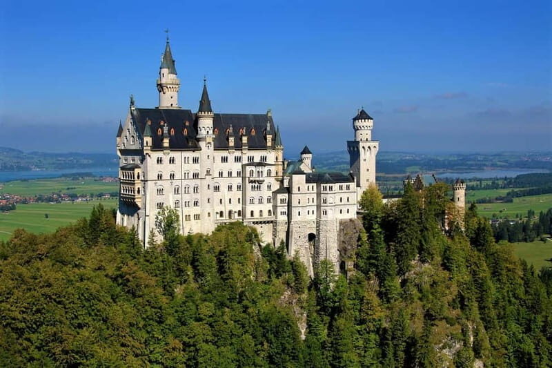 Pick-up from Munich: Hike to Neuschwanstein Castle - An Authentic Day Trip with a Twist
