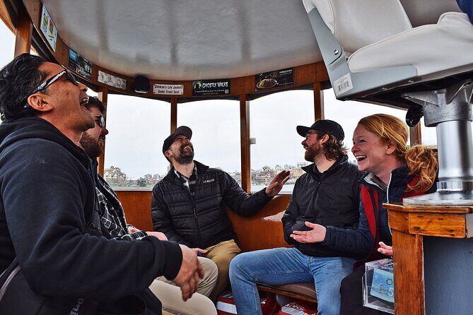 Pickle Pub Crawl in Victoria's Inner Harbour - An In-Depth Look at the Pickle Pub Crawl Experience