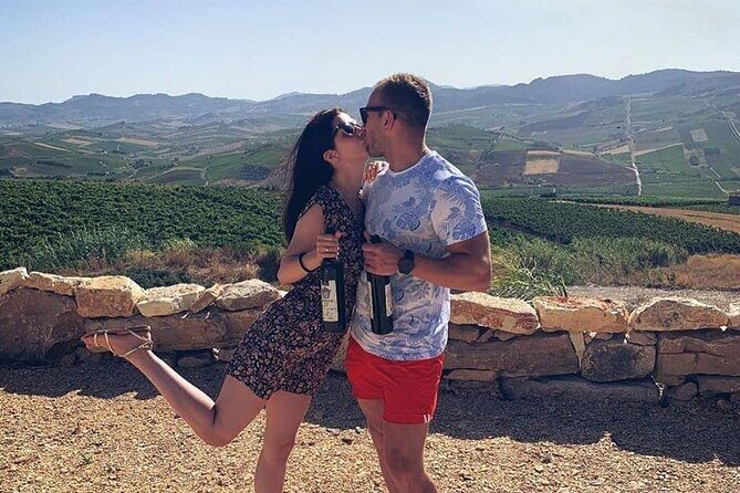 Picnic in an organic winery in Alcamo - What to Expect from the Winery Tour