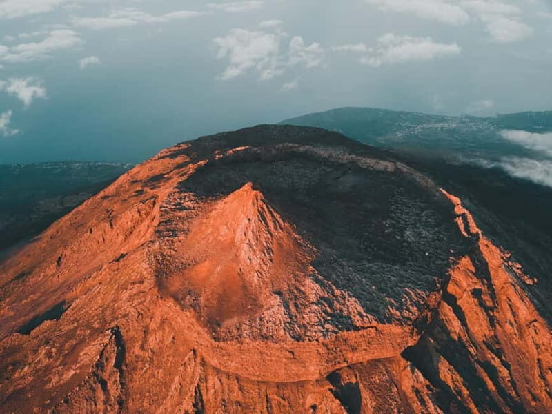 Pico Mountain Climb: Portugals Highest Point - 2351 meters - The Experience Through the Lens of Reviews