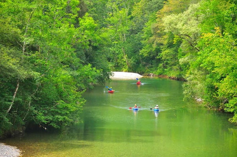 Picos de Europa: Descent of the Cares River by canoe, with guide - Key Points