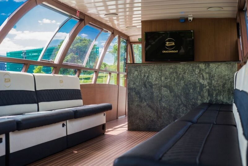 Picturesque Cruise on the Vistula in the Heart of Krakow - A Detailed Look at the Vistula River Cruise Experience