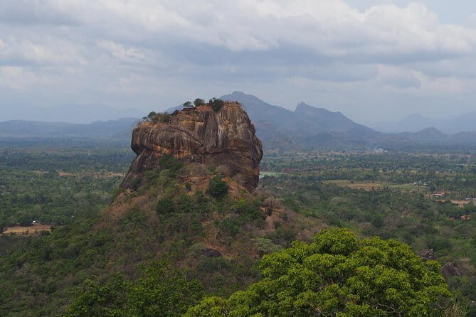 Pidurangala Rock and National Pack - Practical Details