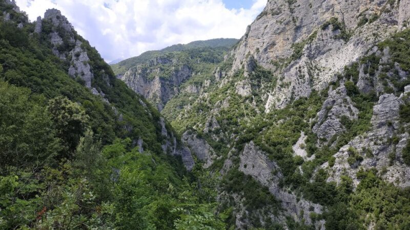 Pieria: Guided Hiking Tour in Enipeas Gorge of Mount Olympus - Introduction: A Taste of Mount Olympus Without the Full Trek