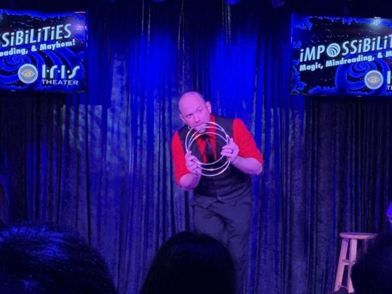 Pigeon Forge: Impossibilities Magic and Mind-Reading Show - What to Expect at the Impossibilities Show