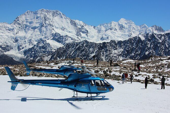 Pilots Choice: 2 Glaciers & Snow Landing  35min - The Itinerary in Detail
