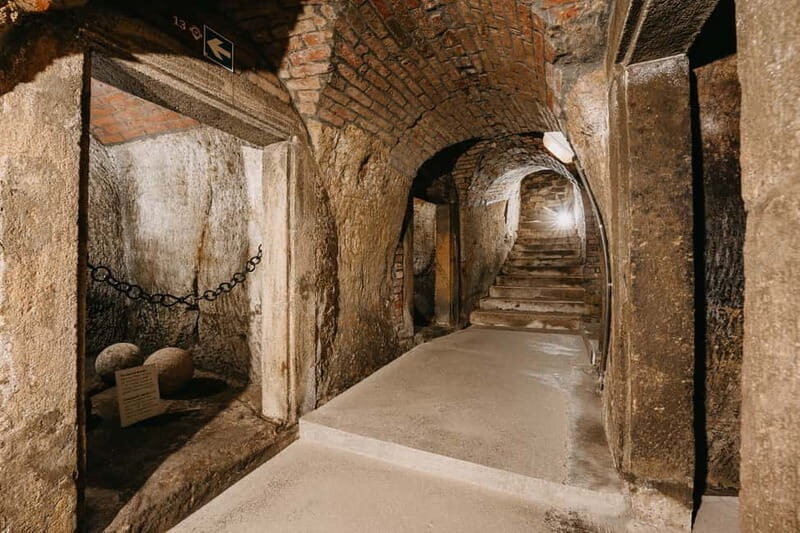 Pilsen: Historic Underground Tour with a Glass of Beer - Who Should Consider This Tour?