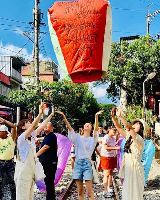 Pingxi | Colorful Sky Lantern Experience with Gift - Key Points