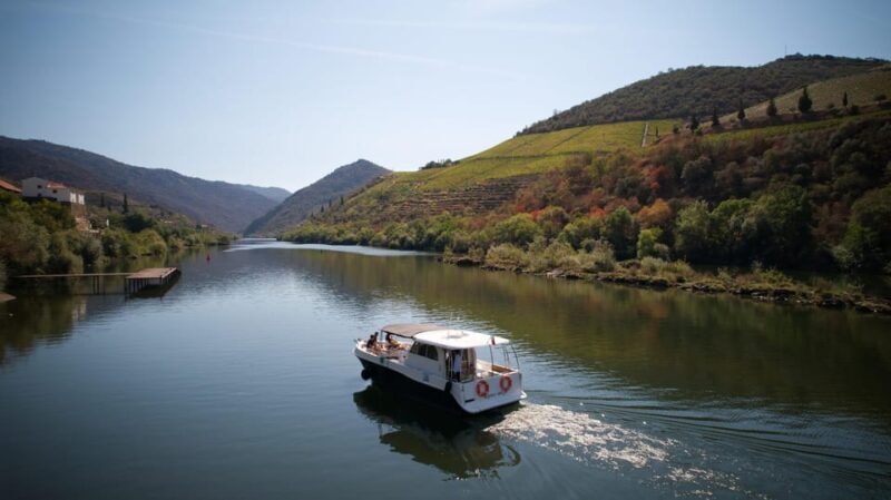 Pinhão: 1 Hour SUNSET Cruise with Sparkling Wine - Authentic Experiences Highlighted by Travelers