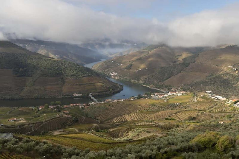 Pinhão: Douro Valley Guided Hike - Authenticity and Value