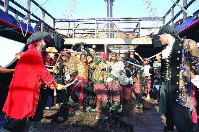 Pirates of the Caribbean Cruise- Snorkel, Sharks & Stingrays - A Closer Look at the Pirates of the Caribbean Cruise