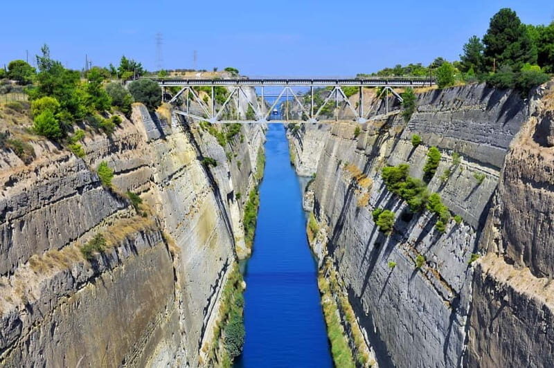 Pireas/Athens: Kalavryta Full-Day Tour - Venturing into the Cave of Lakes: An Underground Wonderland