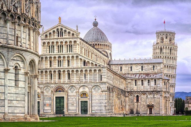 Pisa, Lucca & Winery Private Tour from Livorno port - Authenticity and Experience