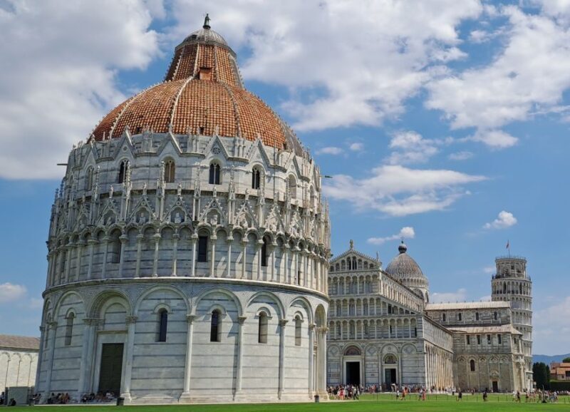 Pisa: Square of Miracles and Leaning Tower Walking Tour - An In-Depth Look at the Tour