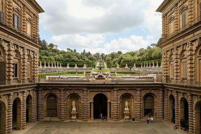Pitti Palace Small Group Tour - Key Points