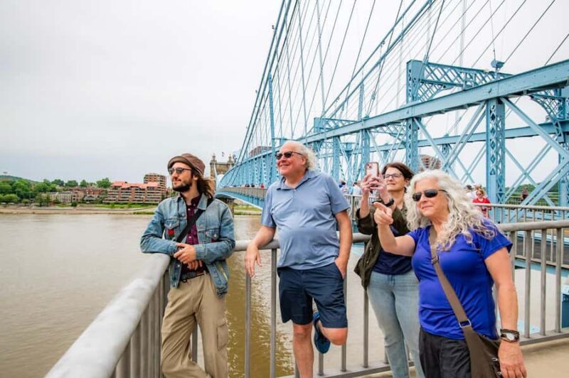 Pittsburgh: Downtown Food Tour with 6 Gems Food Tastings - A Taste of Pittsburgh: What to Expect