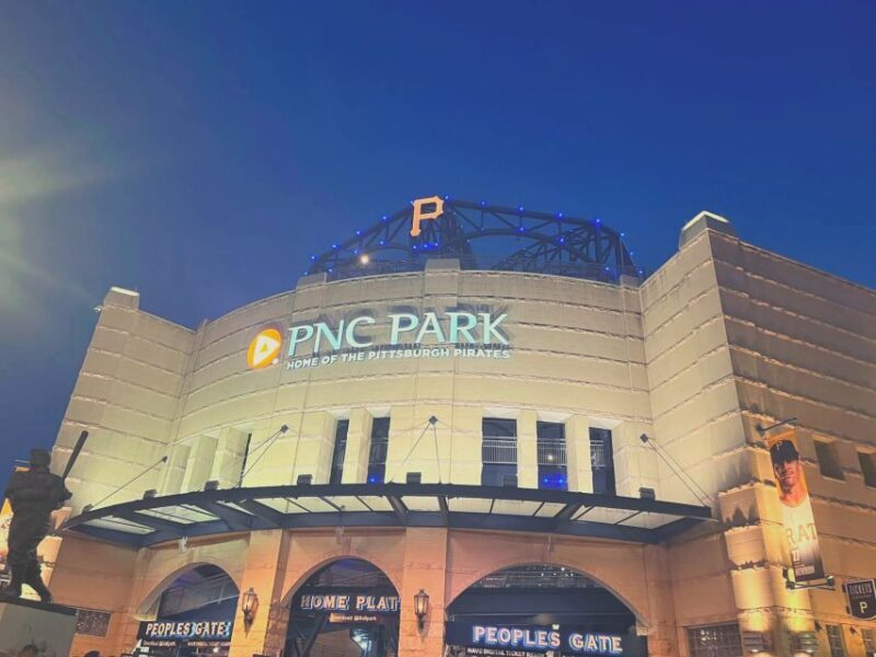 Pittsburgh: Pittsburgh Pirates Baseball Game Ticket - The Stadium: PNC Parks Unique Charm