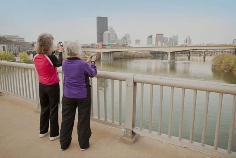 Pittsburgh: Private Family-Friendly Walking Tour - Key Points