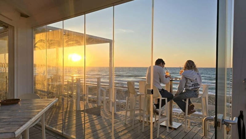 Pizza class on the beach and dinner at sunset - The Sum Up