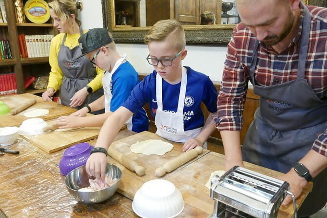 Pizza & Gelato family cooking class in Florence - Eating Europe - Key Points