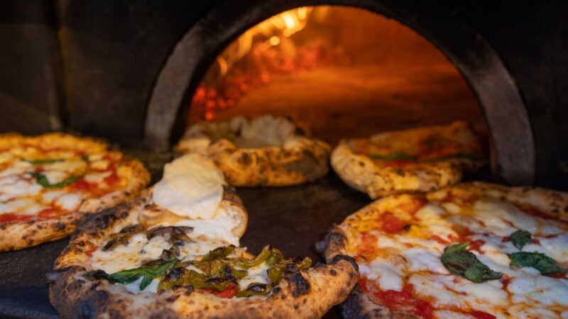 Pizza lesson - Why This Tour Stands Out