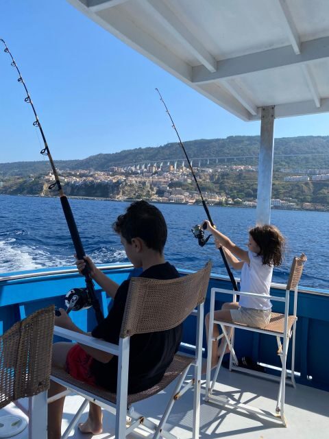Pizzo: Fishing, Snorkeling, Dolphin Watching - Equipment and Logistics