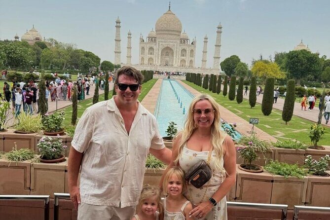 Platinum Luxury Agra Tour Taj Mahal, Agra Fort from Delhi by Car - Return Trip: Comfort and Convenience