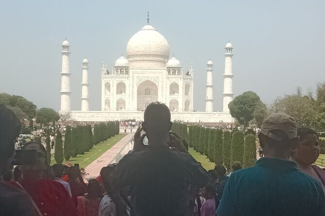 Platinum Luxury Agra Tour Taj Mahal, Agra Fort from Delhi by Car - The Experience and Value for Money