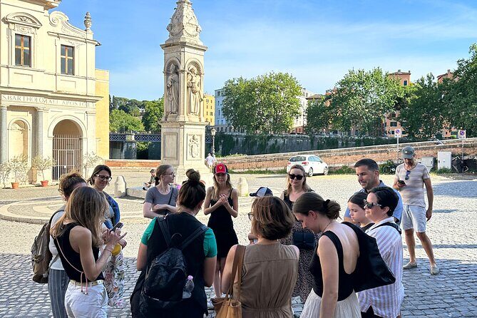 Play and Explore Rome Guided Treasure Hunt with Prizes - Who Should Consider This Tour?