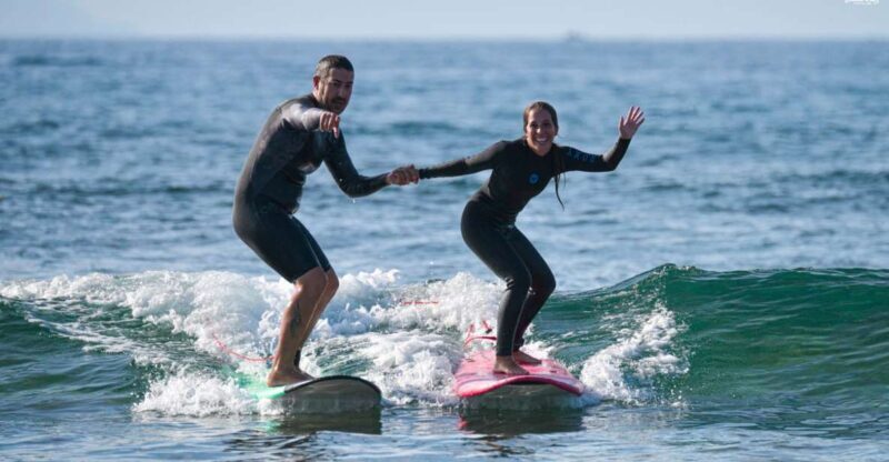 Playa de las Américas: Private or Small-Group Surf Lesson - Location and Facilities