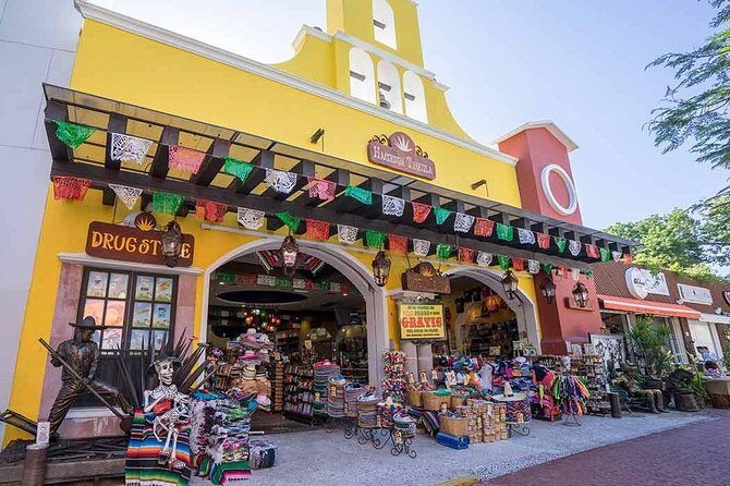 Playa del Carmen Shopping Tour Fifth Avenue and Mamitas Beach Club - An In-Depth Review of the Playa del Carmen Experience