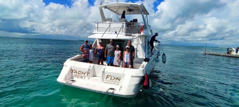 Playa Mujeres: Private Yacht Rental - 4hr SR55H4 #GMBSR55FUN - Key Points