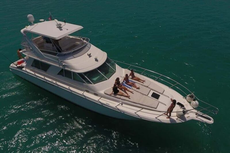 Playa Mujeres: Private Yacht Rental - 4hr SR55H4 #GMBSR55FUN - Comfort and Amenities: Making the Most of Your Time on Board