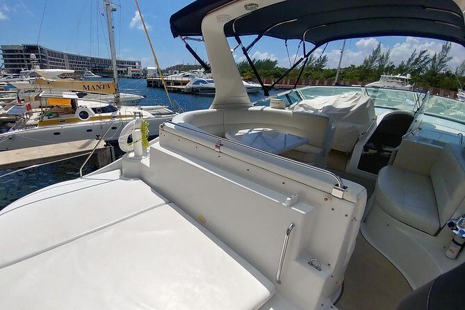 Playa Mujeres rent a Yacht 4hrs with Food and drinks aboard CA55 - FAQ: Your Practical Questions Answered