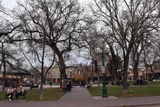 Plaza Sip, Savor, & History Walking Tour in Santa Fe - Art, Culture, and the Georgia O’Keeffe Museum
